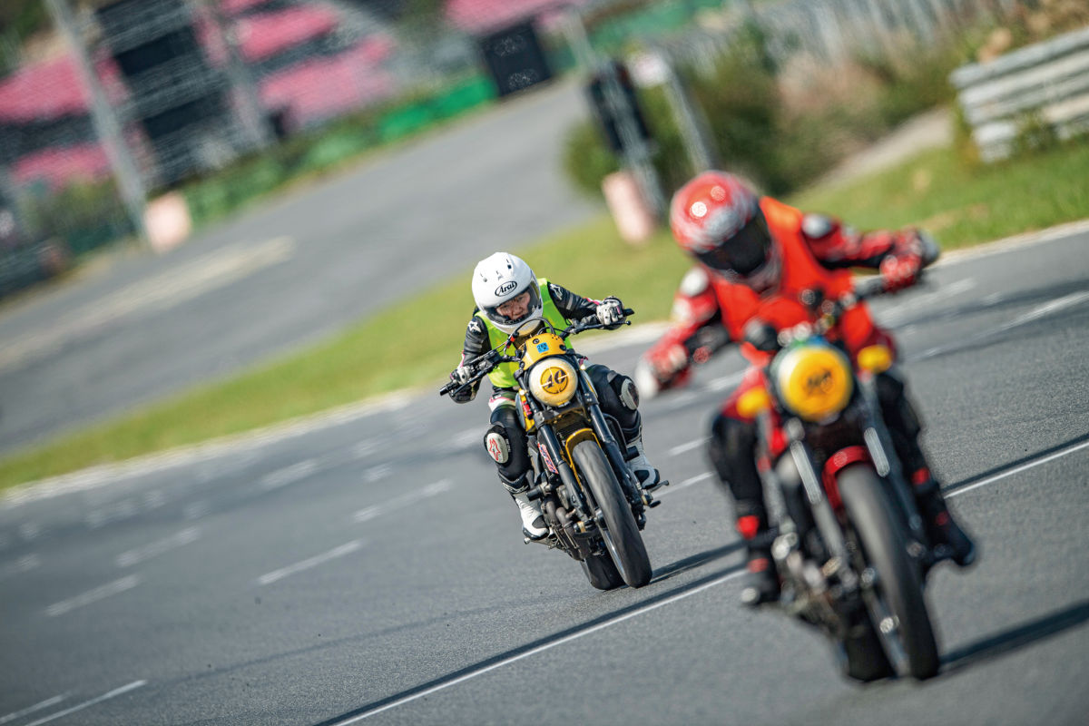 211202_rrt3 (25) | 월간모터바이크