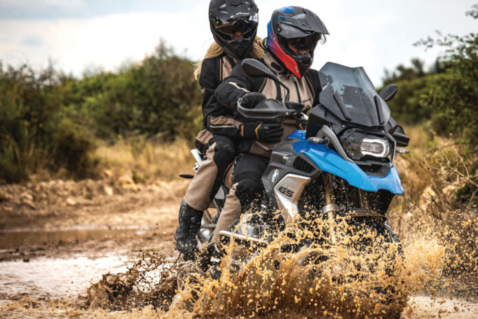 익숀, 라이딩 기어를 향한 열정 | 월간모터바이크